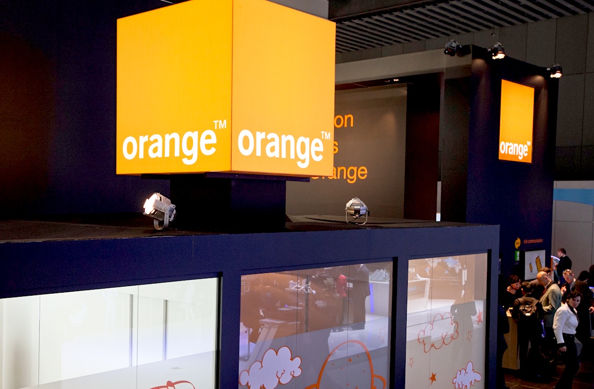 Orange tips Red Hat for new virtualisation project - Mobile Europe