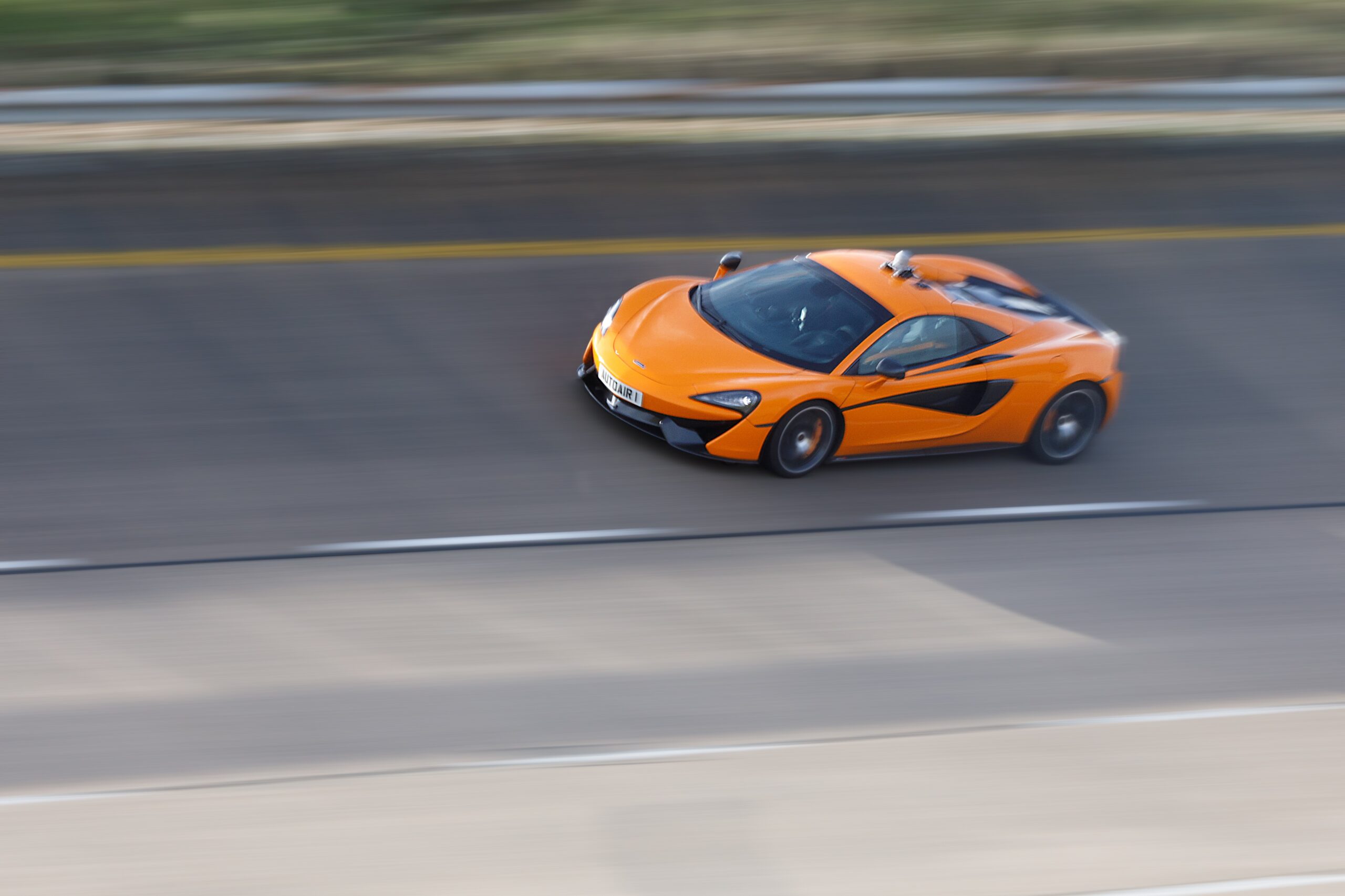 Connected cars: Where’s the autonomous model they promised? - Mobile Europe