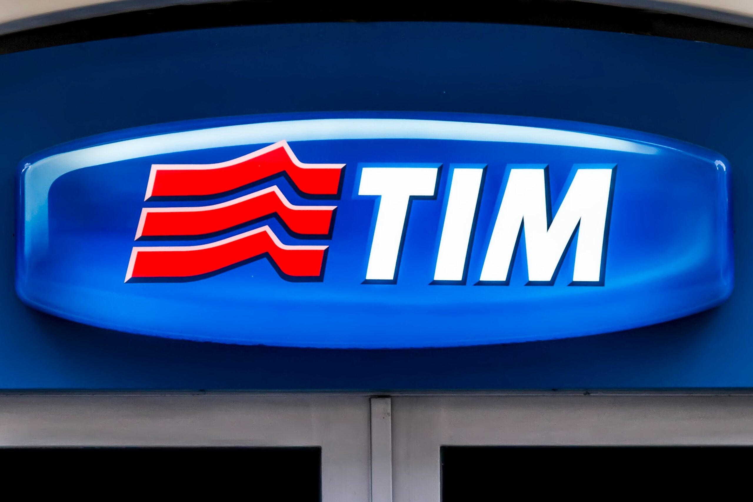 TIM confirms it has received two improved offers for netco - Mobile Europe TIM confirms it has received two improved offers for netco - Mobile Europe