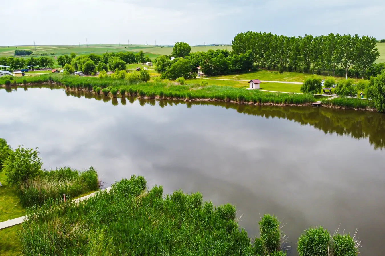 Orange, Vodafone complete 4G call on shared Open RAN in Romania ...