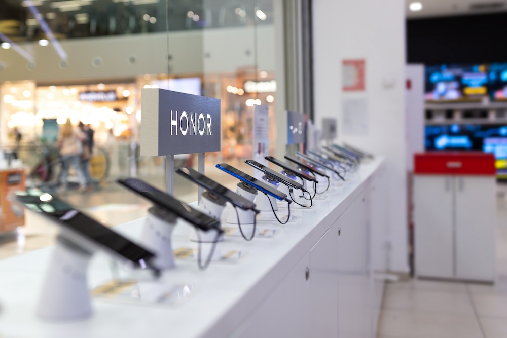 Europe’s smartphone market grew 5% in 2024 - Mobile Europe